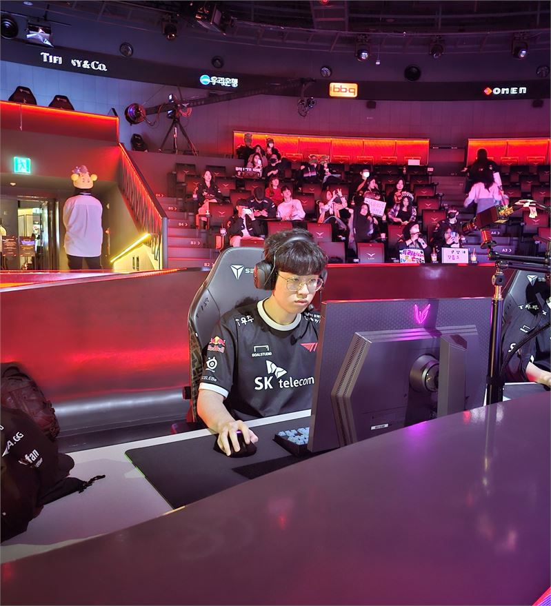 [LCK PO] 명불허전 T1-젠지 경기…T1, 1세트 승리