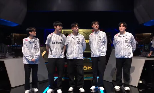 [LCK컵] DRX, DNF 꺾고 플레이-인 2라운드 진출